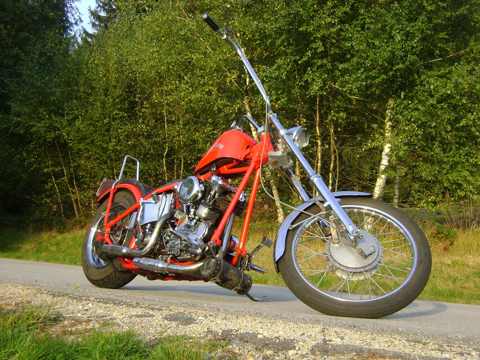 Knuck, Knuck, Knuckles...: 1947 FL Knucklehead Chopper