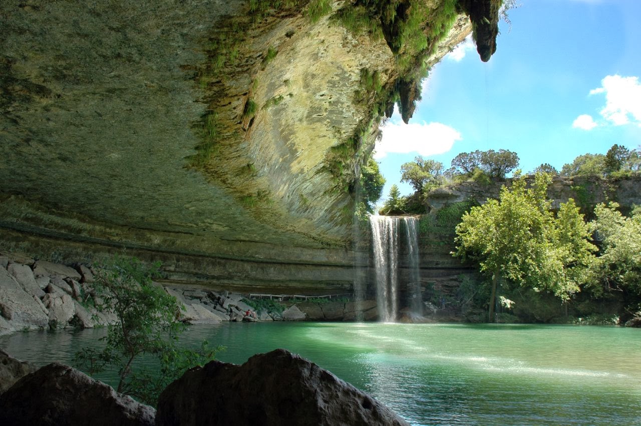 tropical-lifestyle-USA: Hamilton Pool Preserve