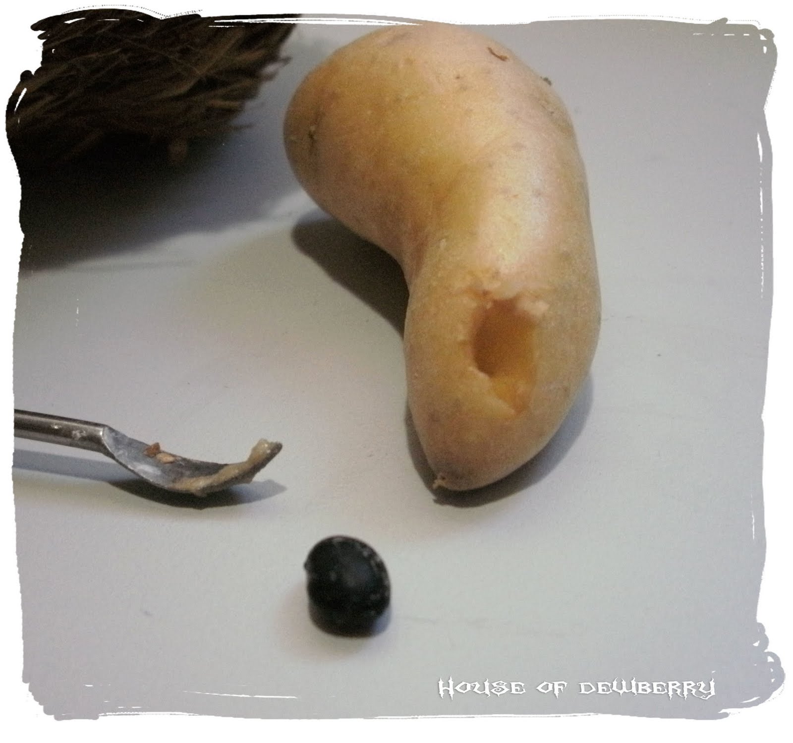 House of Dewberry: Halloween How-To Potato Fingerling Creepy Critters