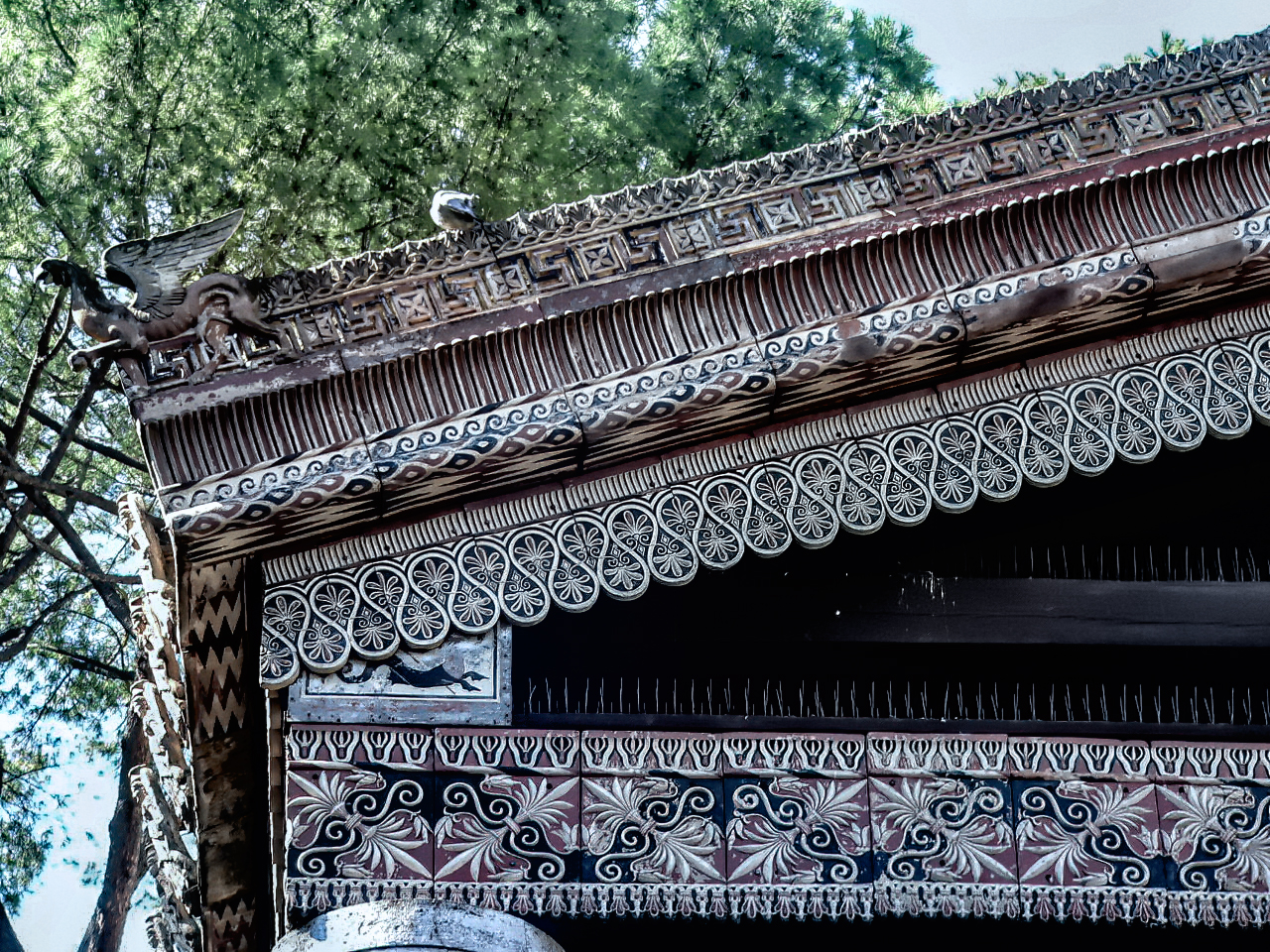 Roman Times: The use of the antefix on Greek, Etruscan and Roman ...