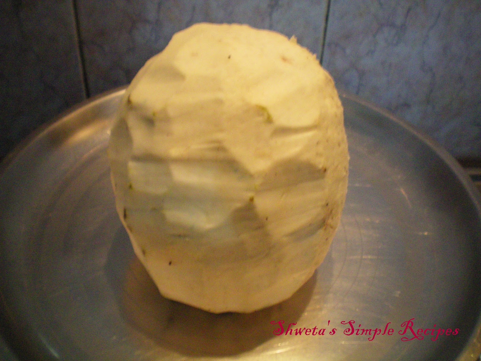 Shweta’s Simple Recipes: Neer Phanasa chi kaapa/Fried Bread Fruit