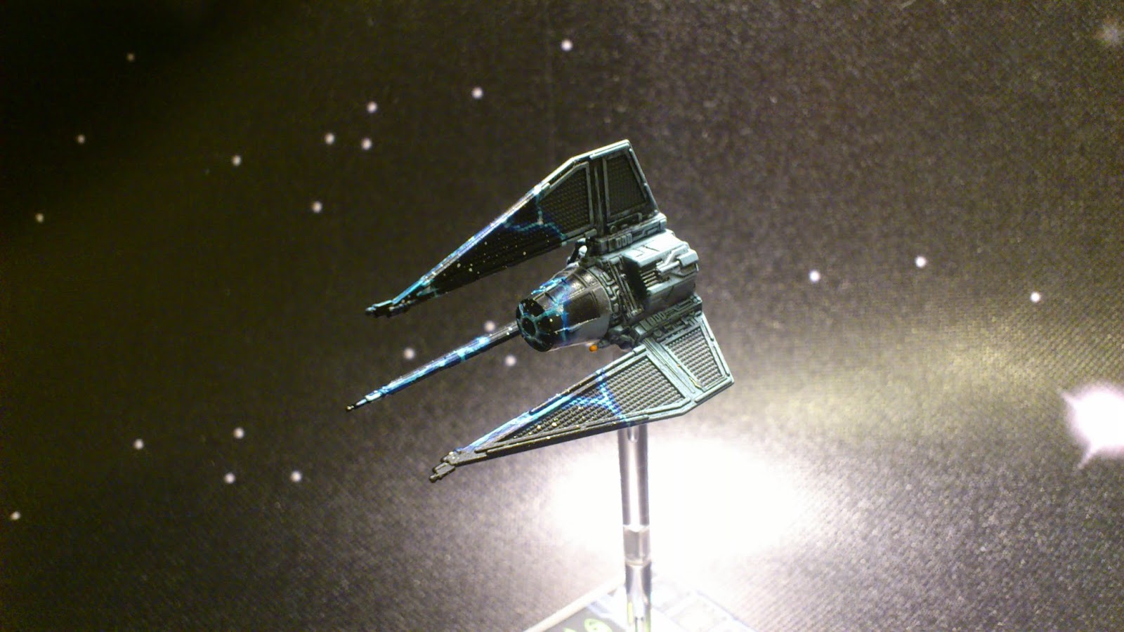 Hobby Foundry: X-Wing: TIE Phantom Repaint - Cloak/Decloak Effect