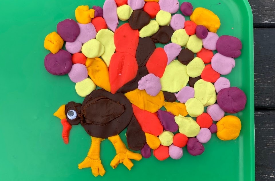 Polka-Dotty Place: Play-Doh Turkeys