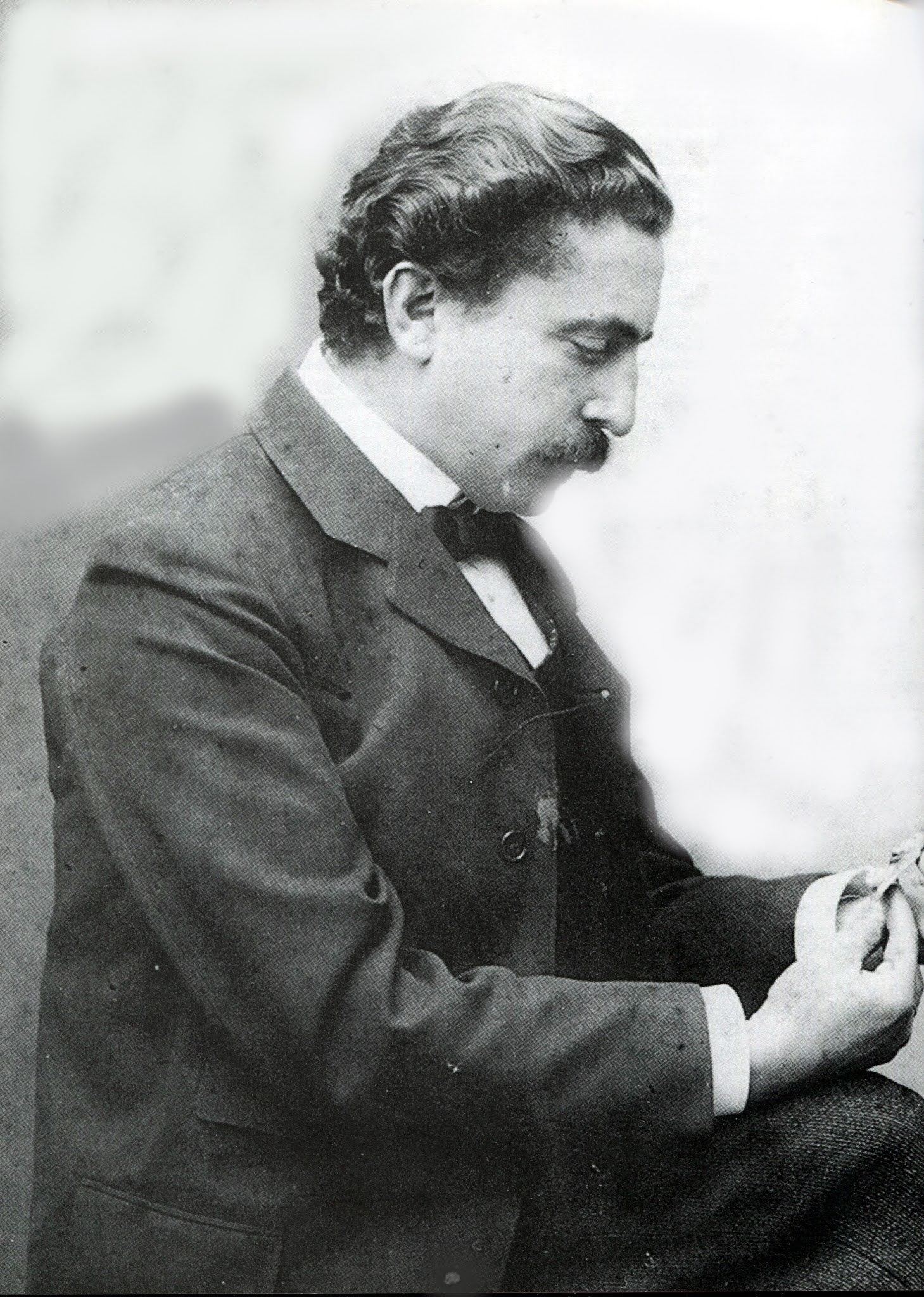 BIJOUX ET PIERRES PRECIEUSES: Les Wolfers