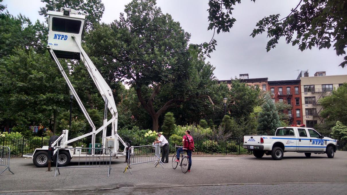 EV Grieve: NYPD installs patrol tower in the middle of Tompkins Square Park