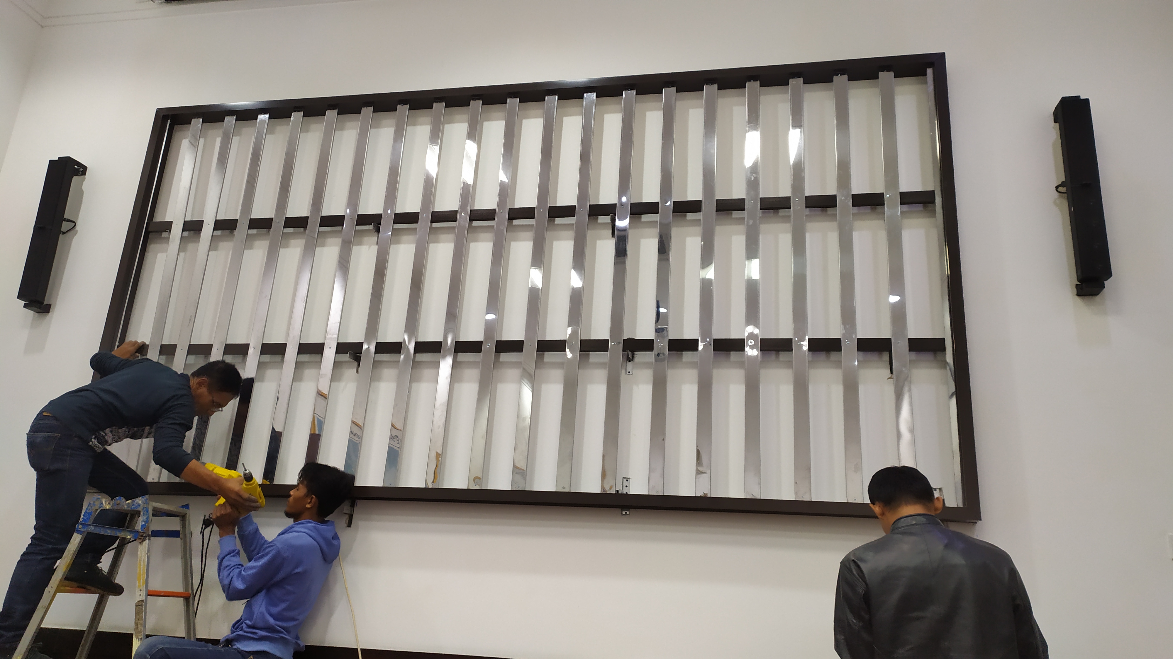 Pemasangan Videotron P3 Indoor di Ruang Rapat Kementerian ESDM