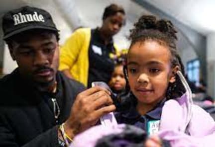 Meet Stefon Diggs' Girlfriend Tae Heckard: Family Bio