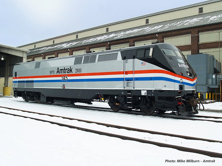 The Big Little Railroad Shop: Amtrak 40th Anniversary heratige locomotives