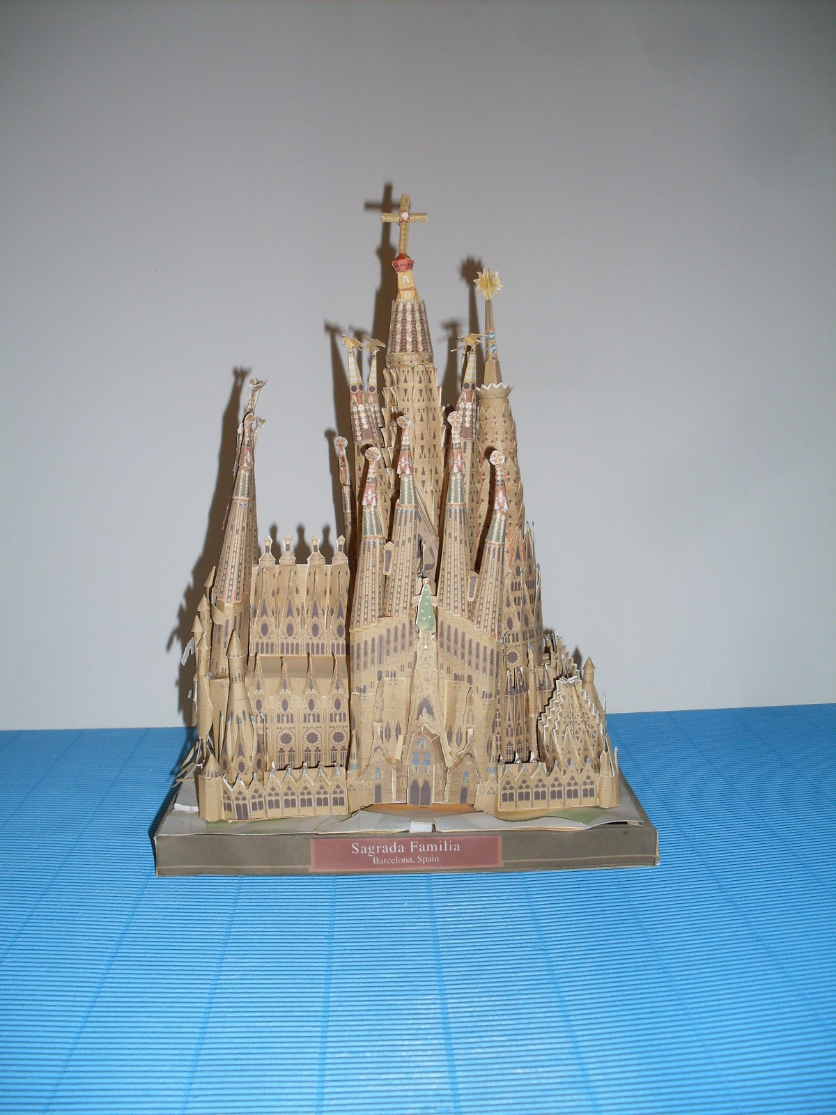 El blog de Polonio: Sagrada Familia - Catedral de Barcelona (Papercraft)