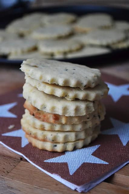 J'ai toujours aimé le jaune moutarde: Biscuits sablés au thé au jasmin