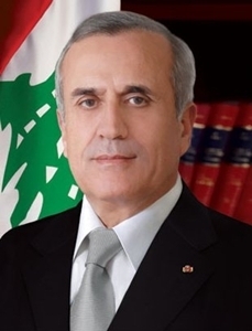 Les consultations pour un nouveau gouvernement lib: President Libanais