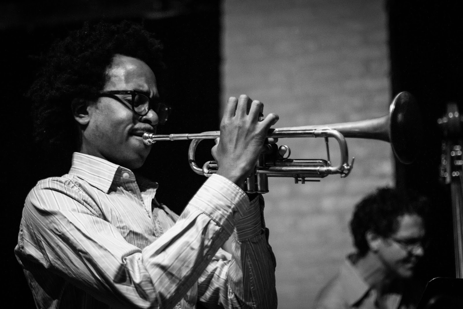 Republic of Jazz: Jonathan Finlayson & Sicilian Defense - Moving Still ...