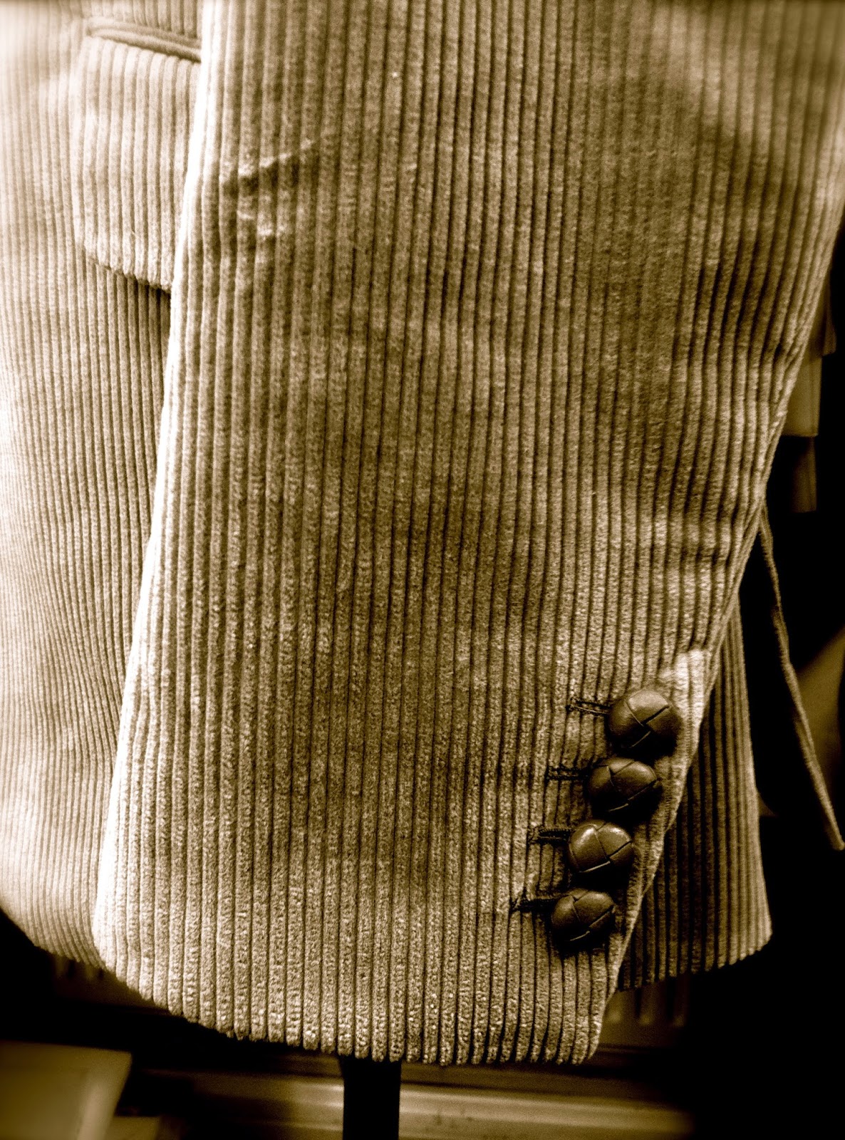 DAVIDE TAUB: Heavy Cotton 'Manchester Cloth' Bespoke Jumbo Corduroy ...