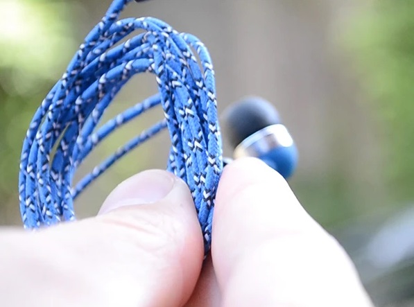Reviews - Tweedz Tangle Free Braided Earbuds