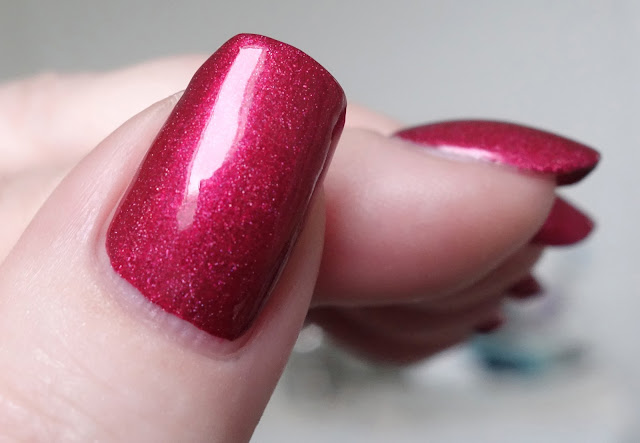 Lacquer Slacker Liz: A-England Rose Bower