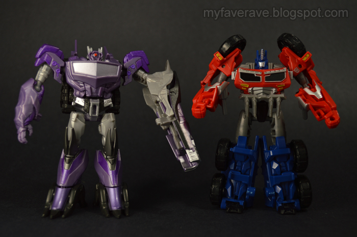 The Rave Corner: Transformers Beast Hunters: Cyberverse Commander Shockwave