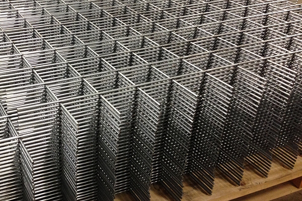 Bolts, Nuts Manufacturing Company in India: Welded Wire Mesh and It’s Types