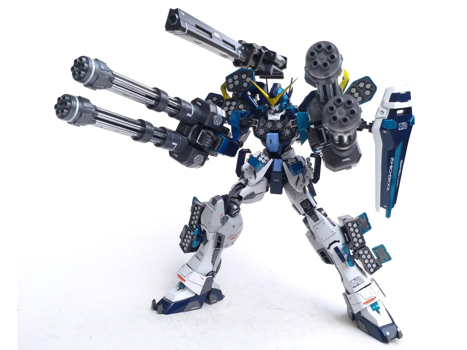 Custom Build: SN 1/100 Gundam Heavyarms Custom EW