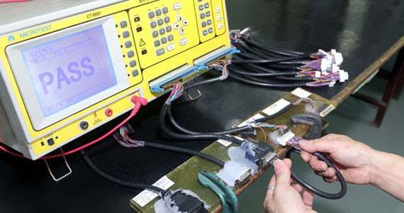 Error prevention measures for connectors in automotive wiring harness