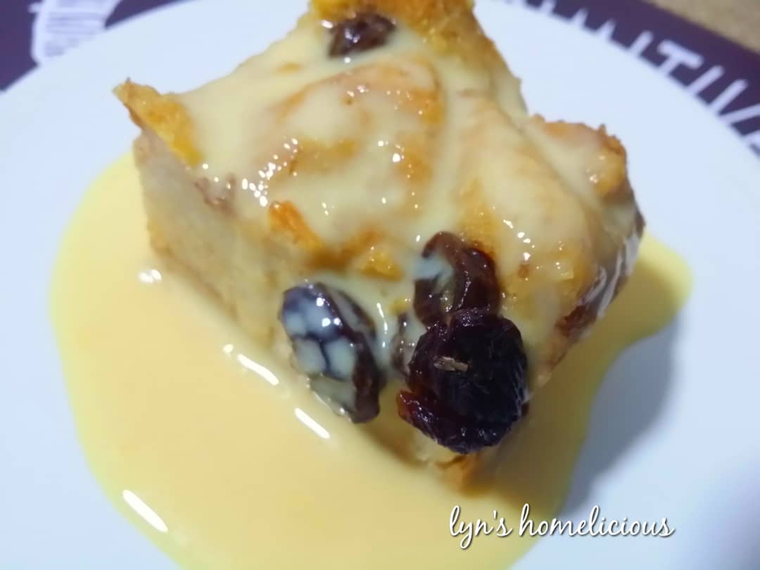 Puding Roti Bersama Sos Kastard | LYN'S HOMELICIOUS