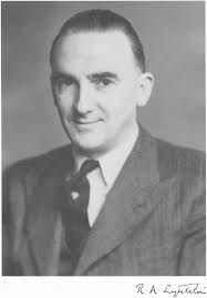 Biografi penemu Teori bintang kembar Professor Raymond A. Lyttleton, F.R.S.