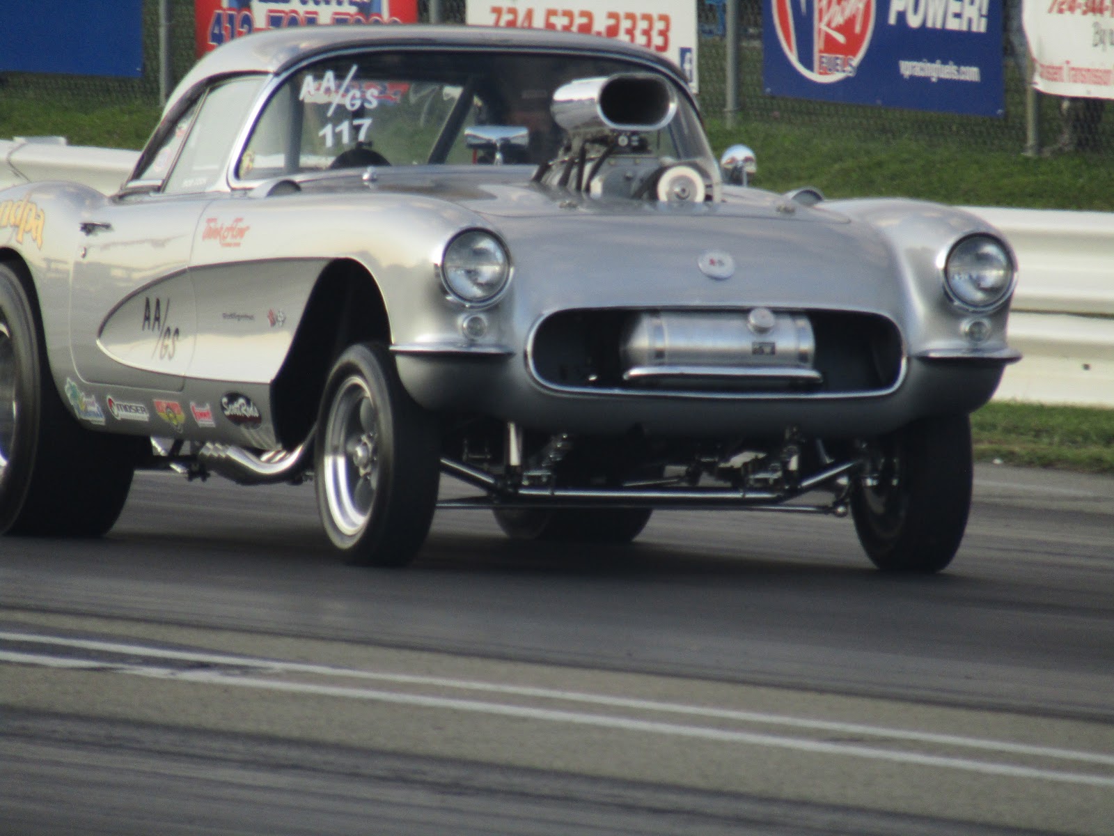 EverydayAmericanLass: Jet Cars!