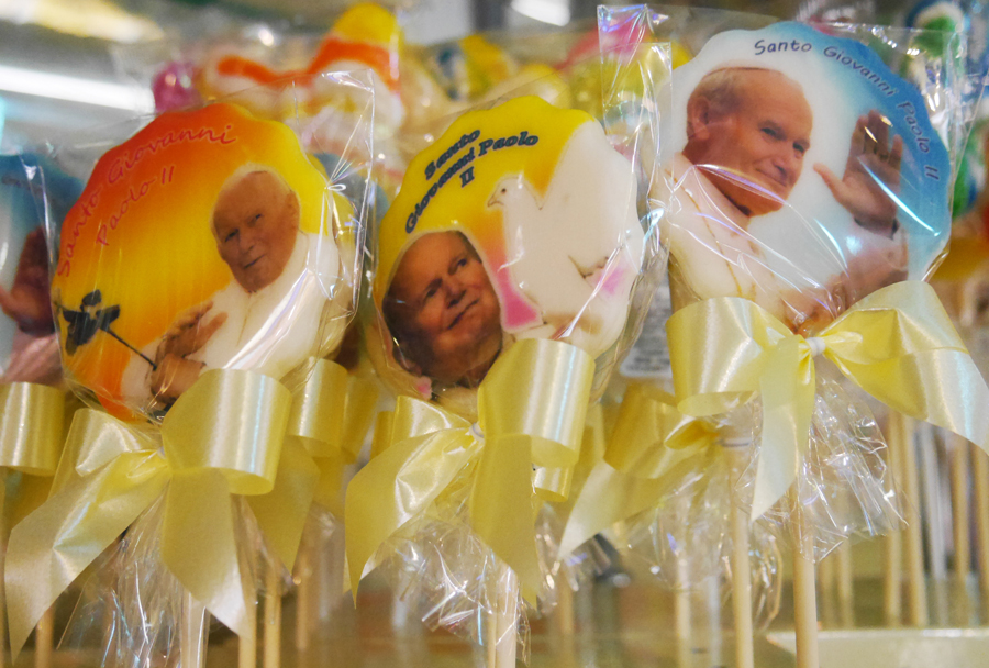 Rome, Italy: Rome wasn't visited in one day - Day 2 — Posh, Broke, & Bored