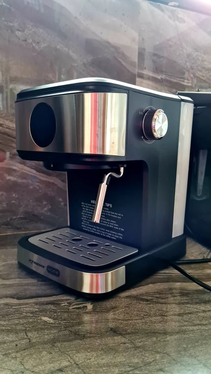 PRODUCT REVIEW: XTREME HOME Coffee Machine XH-ESCM