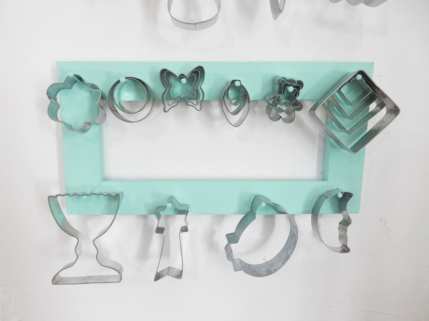 DIY Easy Cookie Cutter Holder