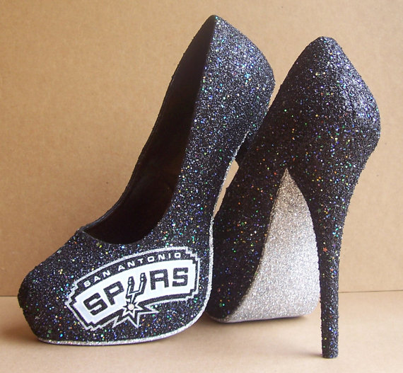 Custom Baseball Heels For Your Favorite Team... | Latest Fashion Trends