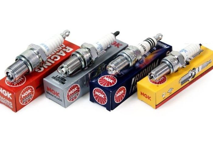 Bengkel Mobil Kuningmas Auto Care: Busi Mobil NGK