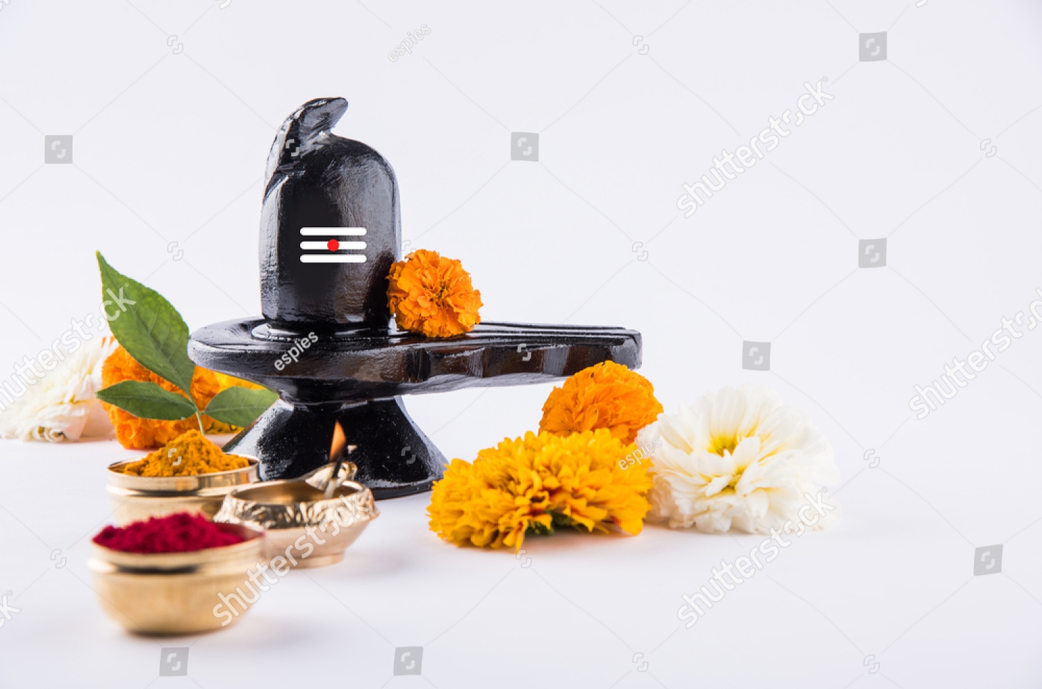 The Almighty Mahadev: The Significance of Bel Patra in the Worship of ...
