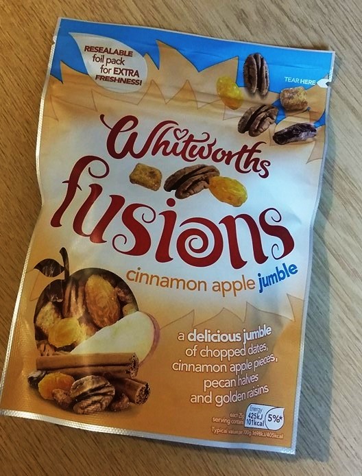 Foodie Eats: REVIEW - Whitworths Fusions (Cinnamon Apple Jumble)