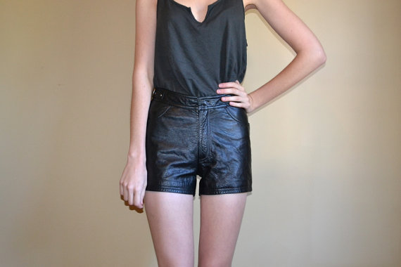 Nerdy Strawberry: 6 Ways To Wear It = Short Shorts