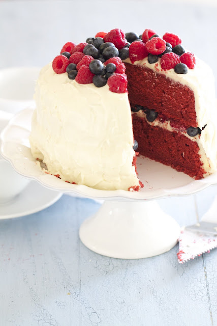 Epicurean Mom: Red Velvet Cake with Raspberries and Blueberries