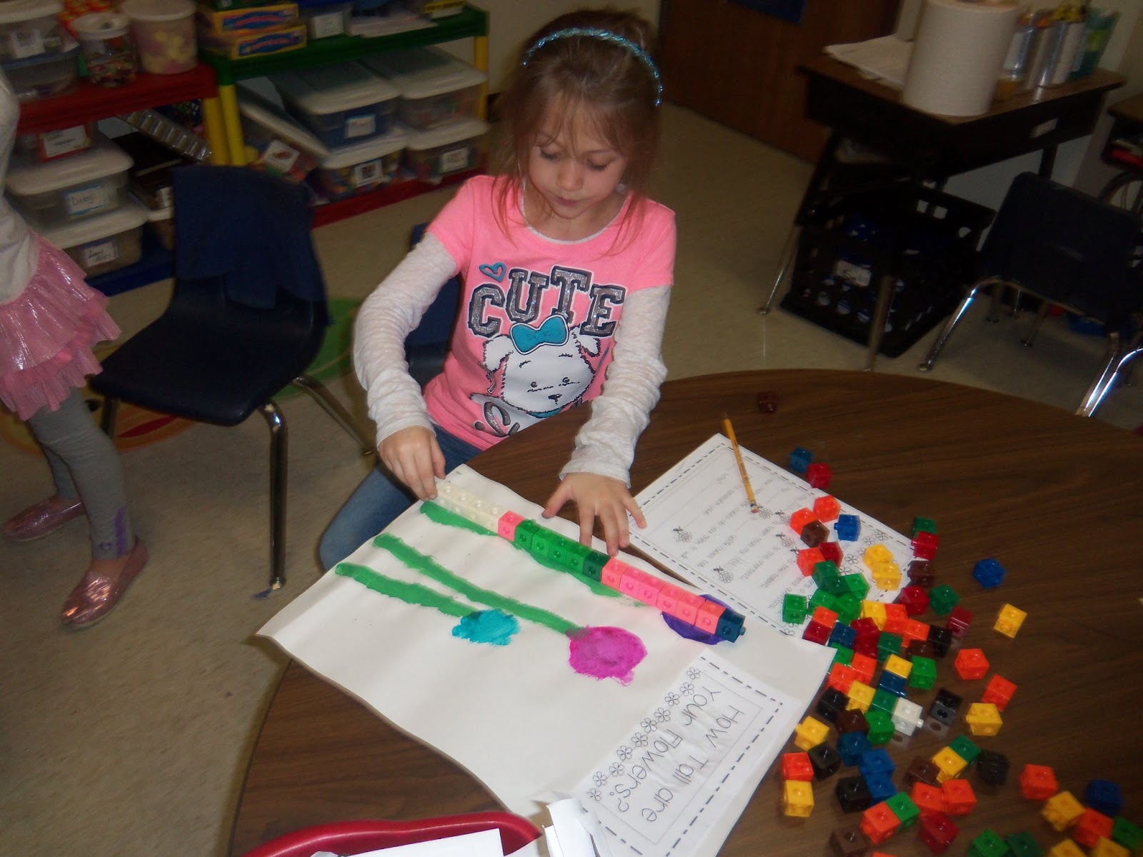 Mrs. Wood's Kindergarten Class: Flower Measurement