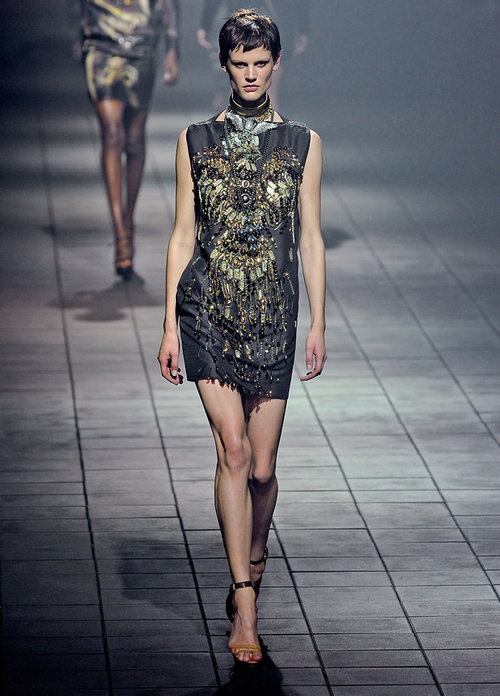 Sky Line to Fashion: September 2012