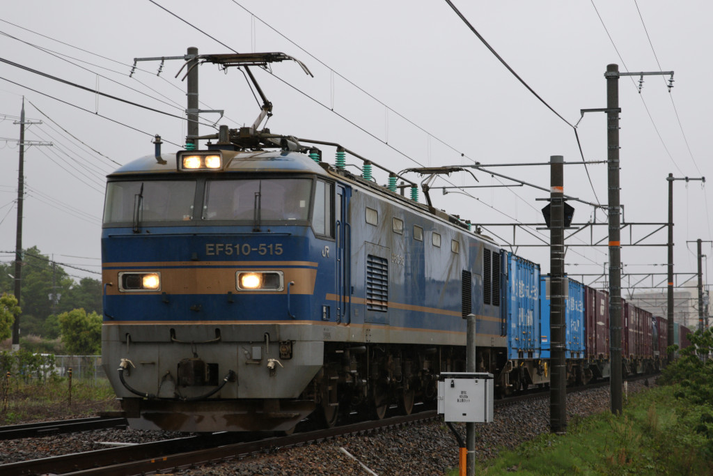 線路際の小さな幸せ: 4071レ EF510-515 ロゴなしの先輩 北越Corp.、ガレオンアース