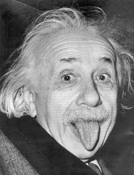 Aneka Info: Mengapa Einstein Melet Waktu Di Foto..??
