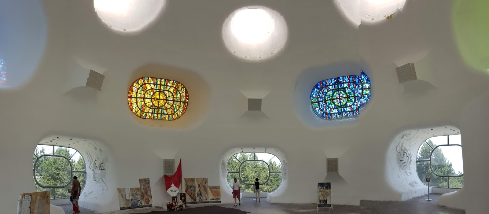 MONUMENT "MAKEDONIUM" IN KRUSEVO - ONE OF THE MOST ORIGINAL ART WORKS ...