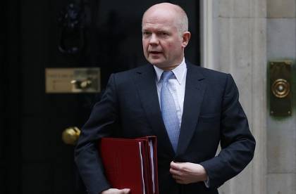 ΚΑΜΜΕΝΟ ΝΗΣΙ ΘΕΩΡΕΙΤΑΙ Η ΜΕΓΑΛΟΝΝΗΣΟΣ. ΕΤΟΜΑΖΟΝΤΑΙ ΝΑ ΦΥΓΟΥΝ ΟΙ ...