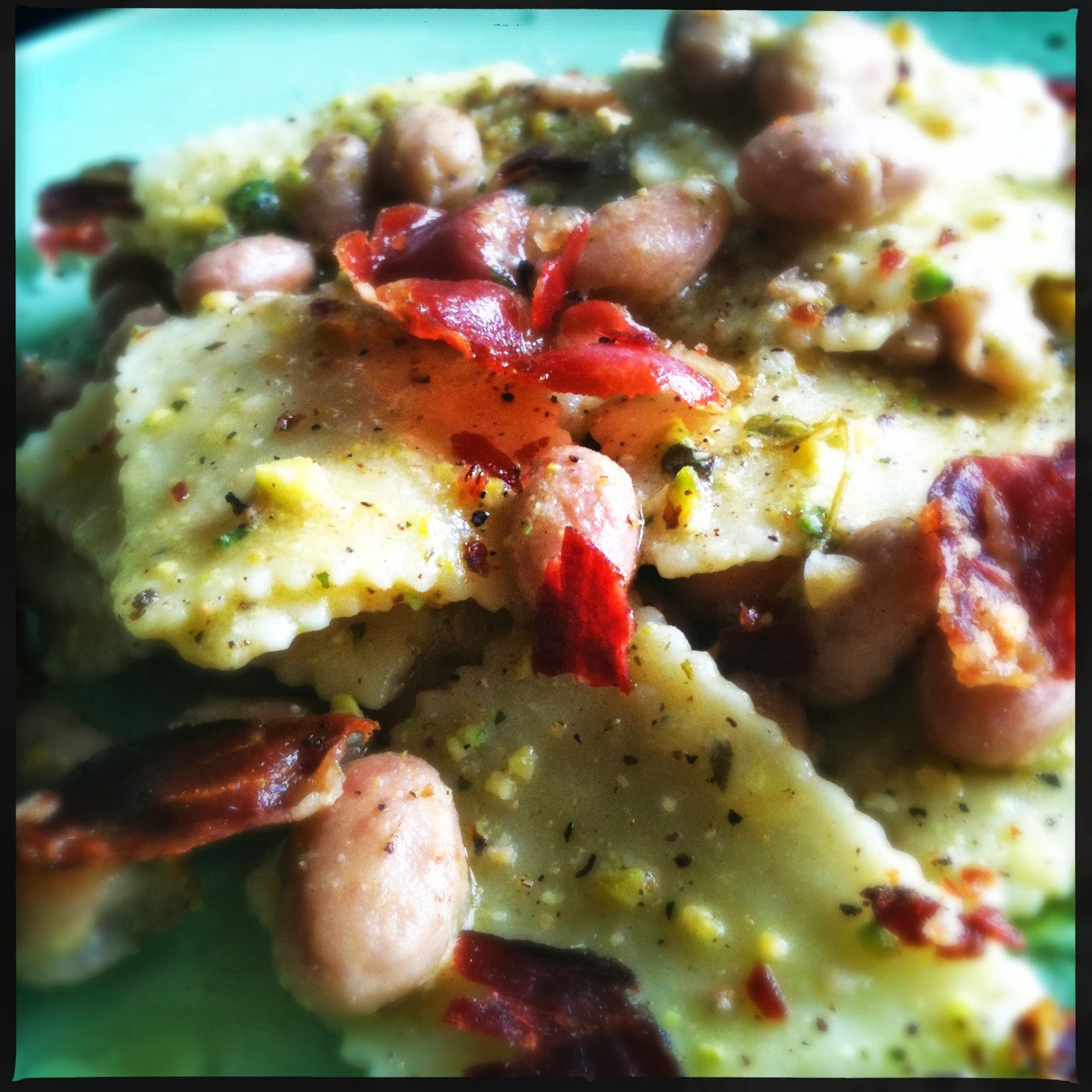 La cucina alchemica di Yaya: Tacconi con fagioli, pesto di pistacchi e ...