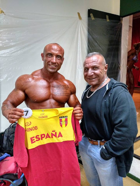 Worldwide Bodybuilders: Spanish stallion Victor Crespo