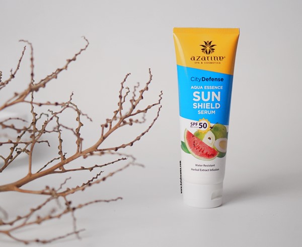 Review Sunscreen Azarine SPF 50 - Kotakwarna lifestyle blog