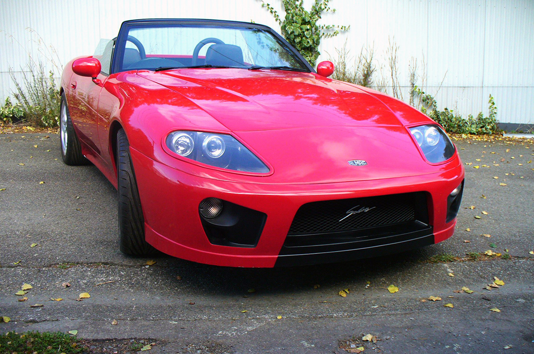 A Cobra inspired Kiwi Kit, the Almac Sabre