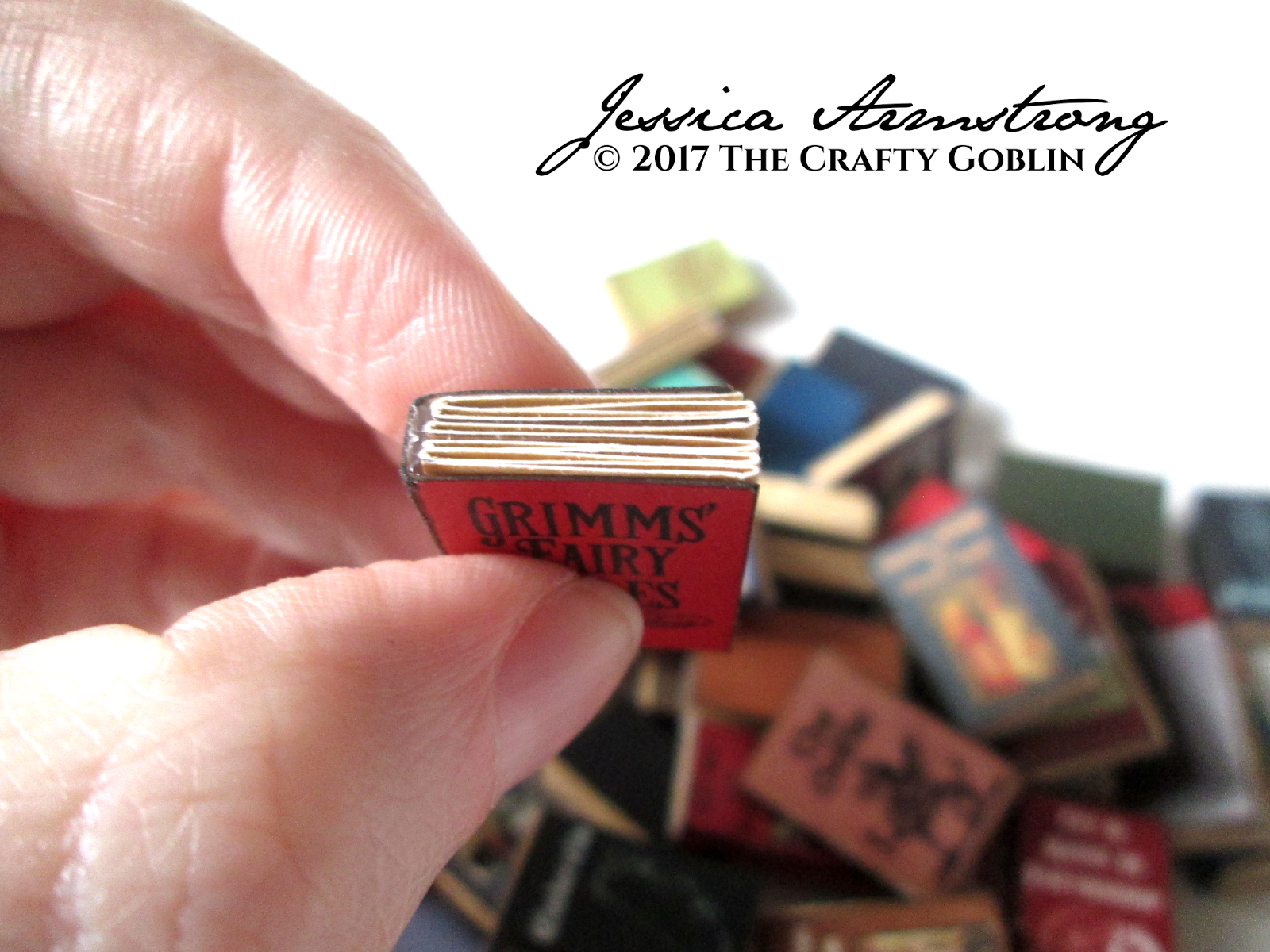 The Crafty Goblin: Tiny Little Books