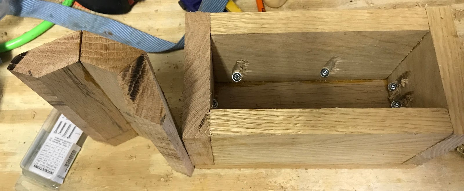 T.D. Smith: How to Build a Simple Treasure Chest