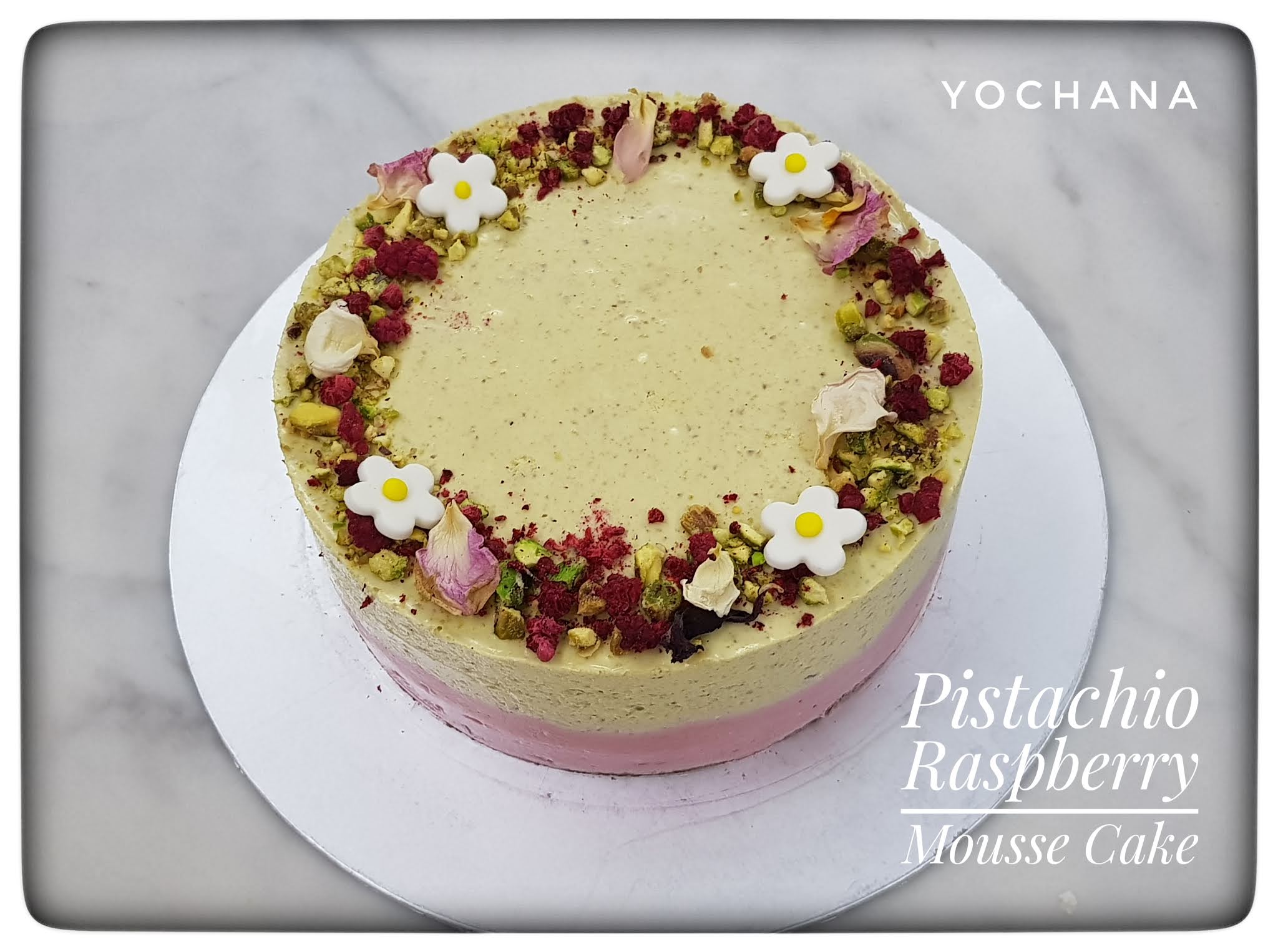 Yochana's Cake Delight! : PISTACHIO RASPBERRY MOUSSE CAKE