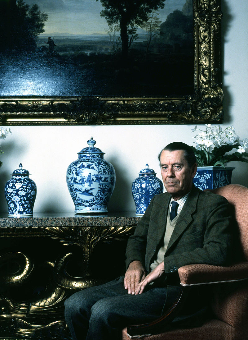 "Tweedland" The Gentlemen's club: Allan Warren and the Dukes of Britain