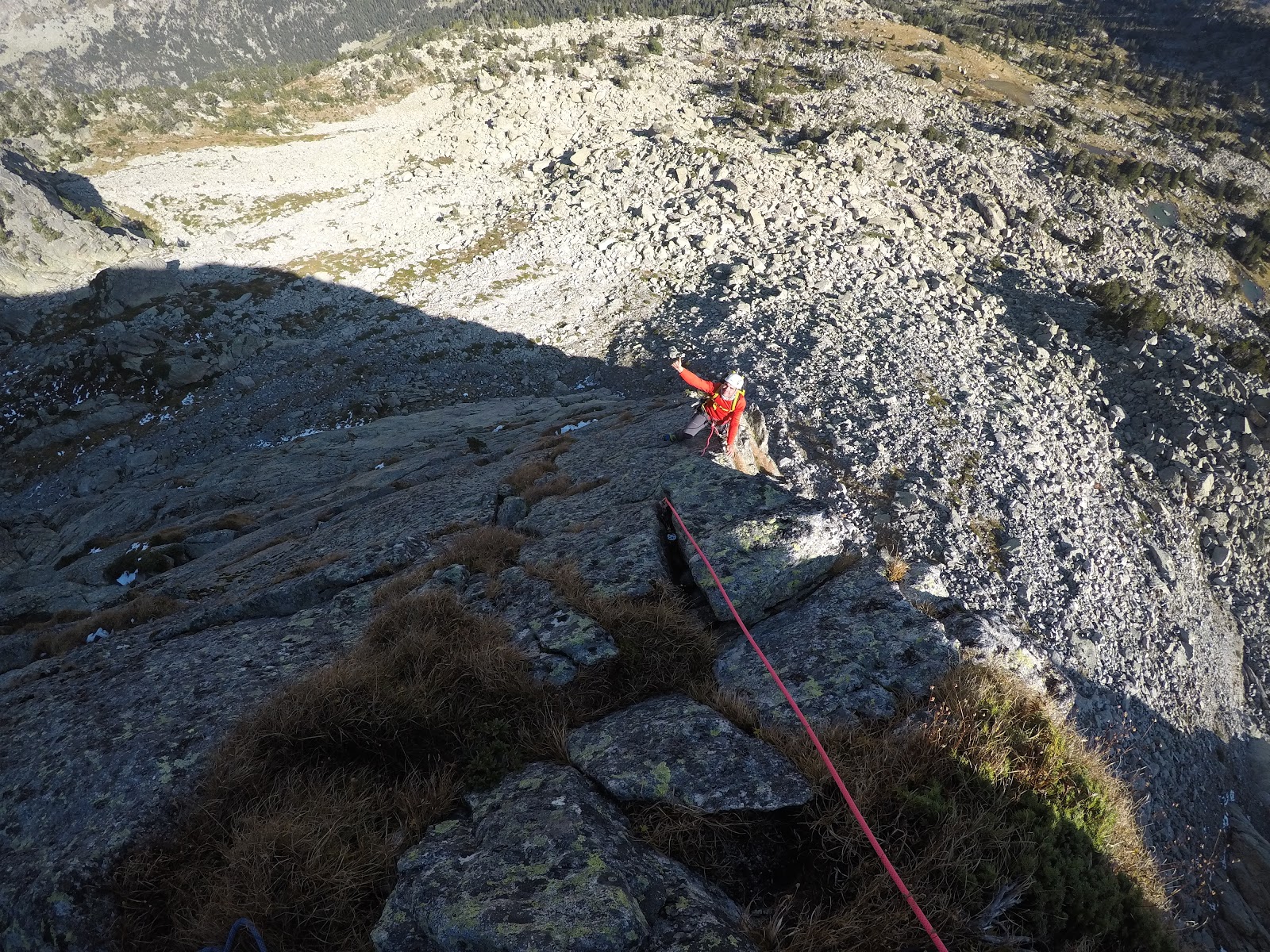 Espero Esmolat - 290m V - 5è Agulla de Delluí (Parc Nacional ...